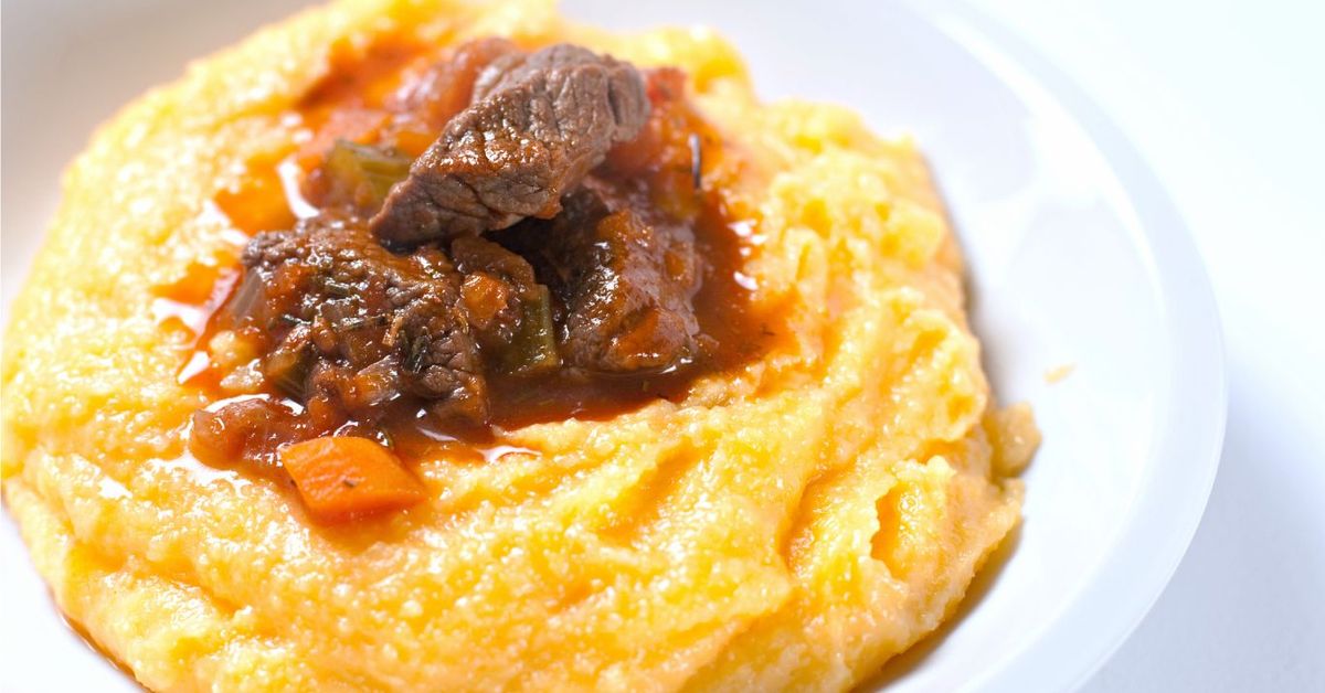 ¿Qué es la polenta? Cómo se hace y sus usos | Cocinatis